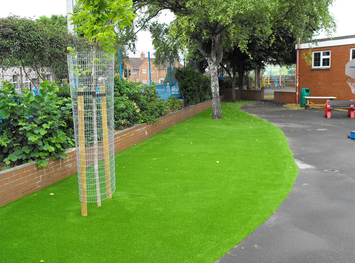 LazyLawn Artificial grass installer in Bristol – Garretts Landscapes